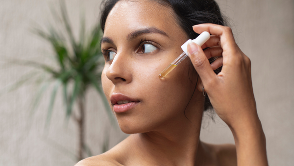 How to Achieve the 'Dewy Look' – People’s Beauty